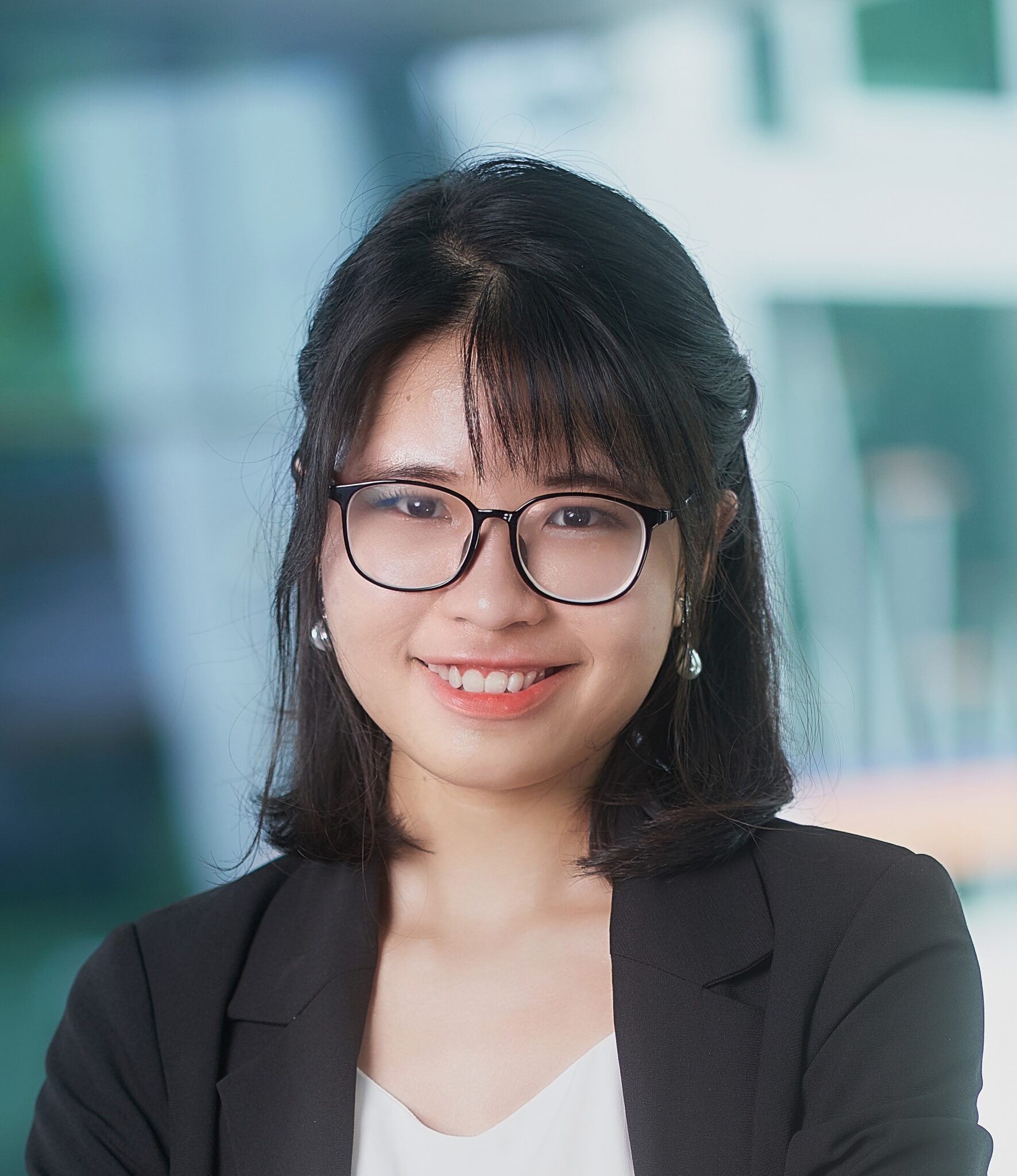 Ruby Nguyen: From Healthcare to Project Management with the NUS MBA - The NUS MBA